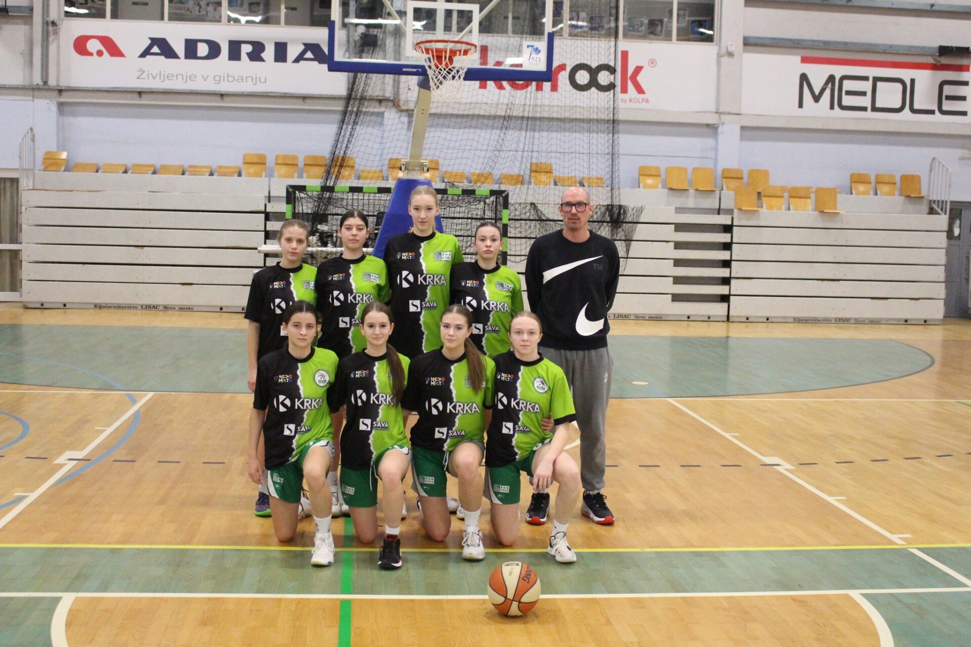 PRVO IN DRUGO MESTO ŽKK KRKA NA TRADICIONALNEM BOŽIČNO – NOVOLETNEM KOŠARKARSKEM TURNIRJU ...